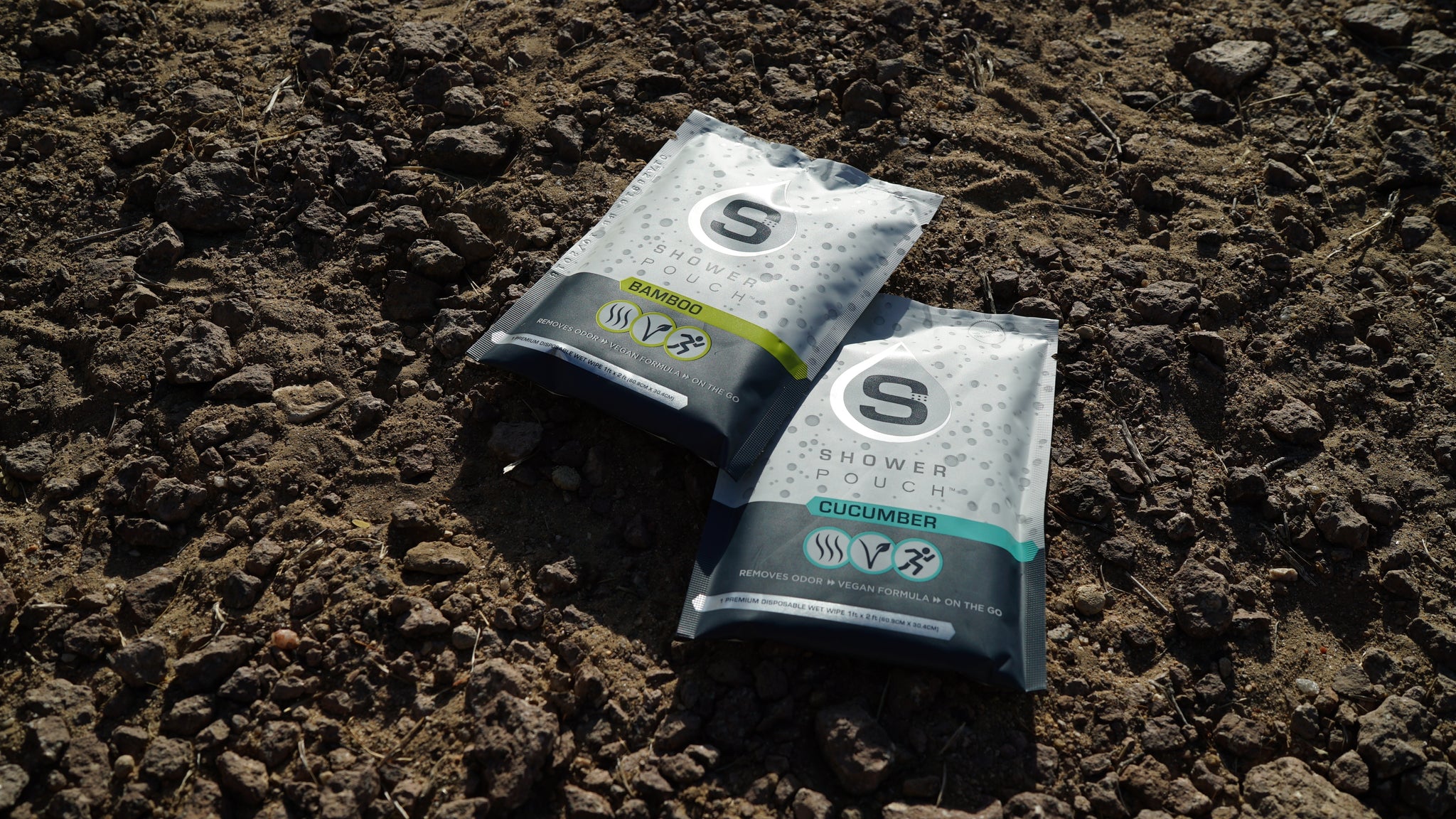 Camping Shower 15-pack Showerpouch body wipe | ShowerPouch